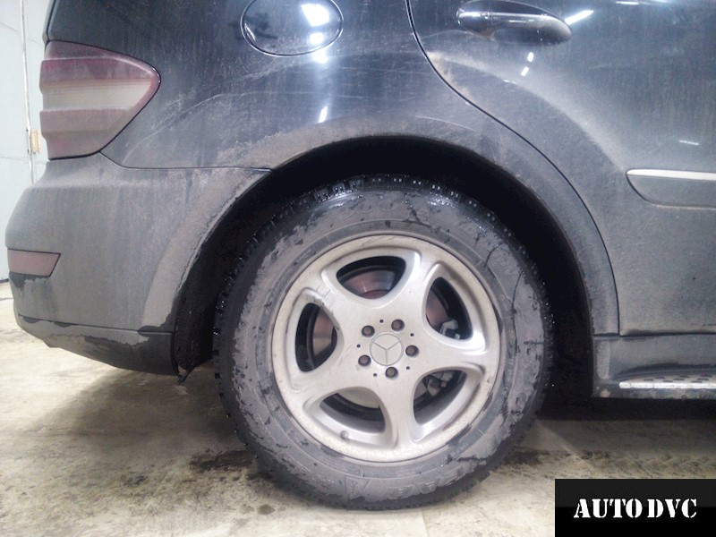Mercedes-Benz M-klasse II (W164) install lift kit | AutoDVC